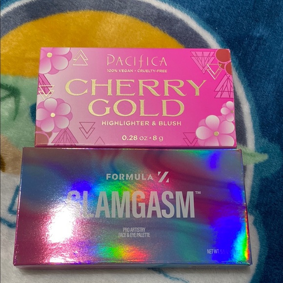 Pacifica | Makeup | Pacifica Cherry Gold Highlighter Blush Pink | Poshmark